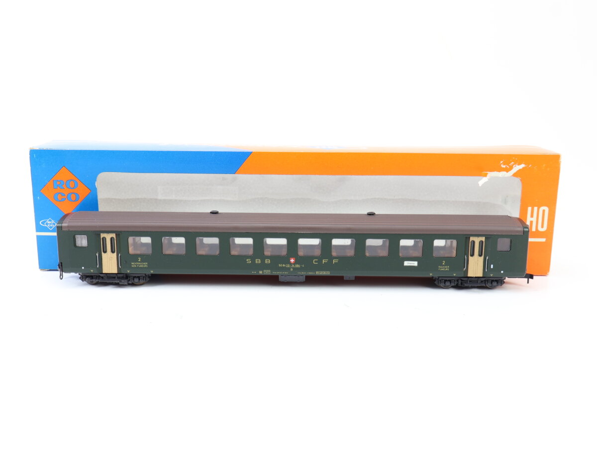Roco H0 4238 Personenwagen Eilzugwagen 2. Klasse 34 684-4 SBB
