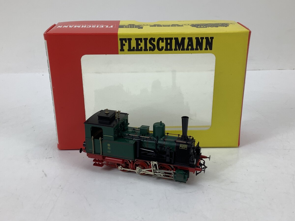 Fleischmann H0 4811 Dampflok Tenderlok T3 schwarz-grün BR 6205 K