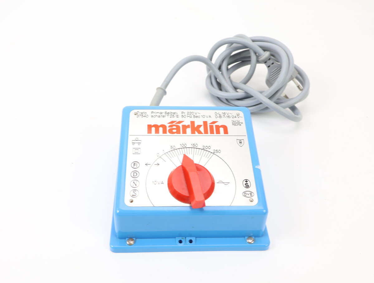 Märklin 37540 Trafo Transformator für Modelleisenbahnen 220 V