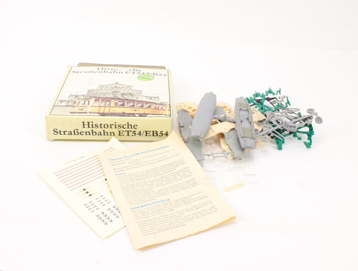 Prefo H0 30010 Bausatz historische Straßenbahn ET54/EB54 Dummy 1