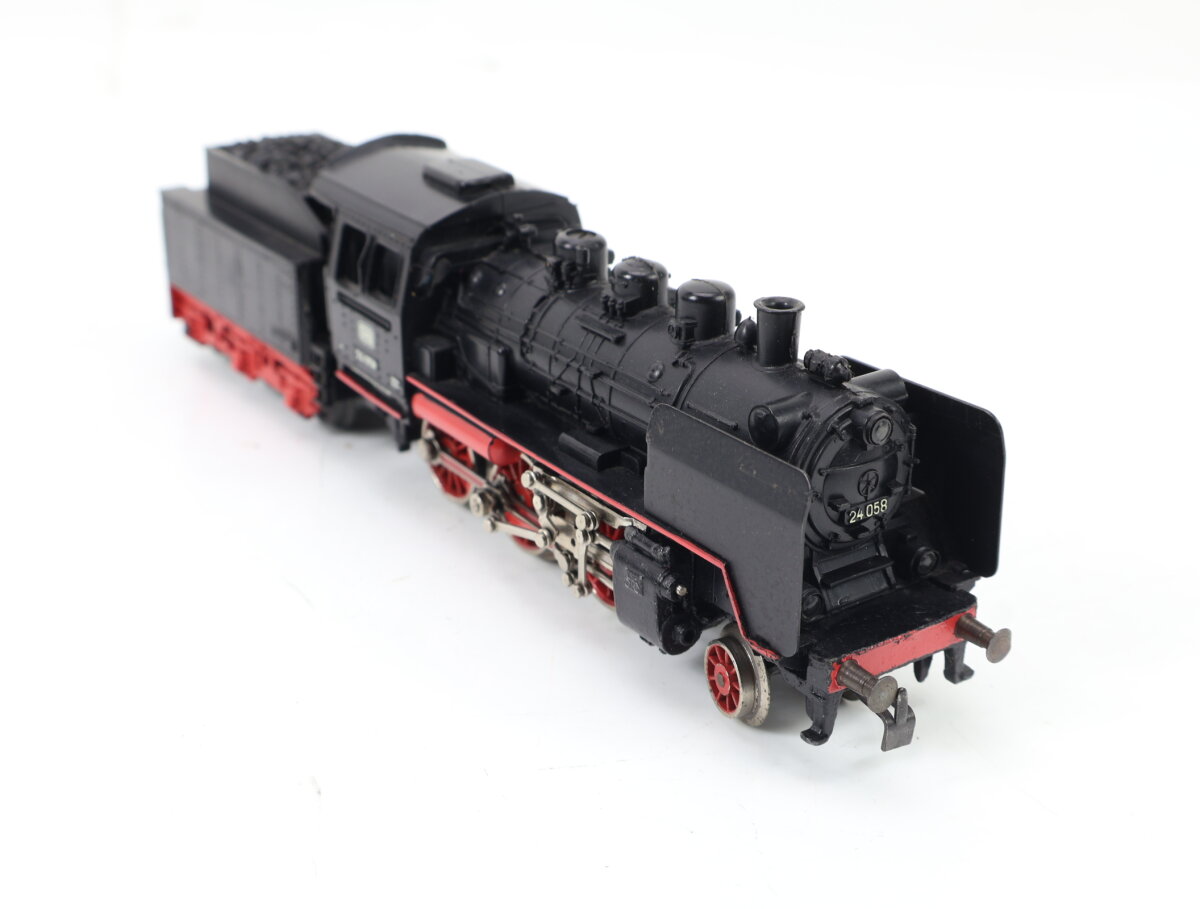 Märklin H0 3003 Dampflok Schlepptenderlok BR 24 058 DB / FM809 / Guss ...