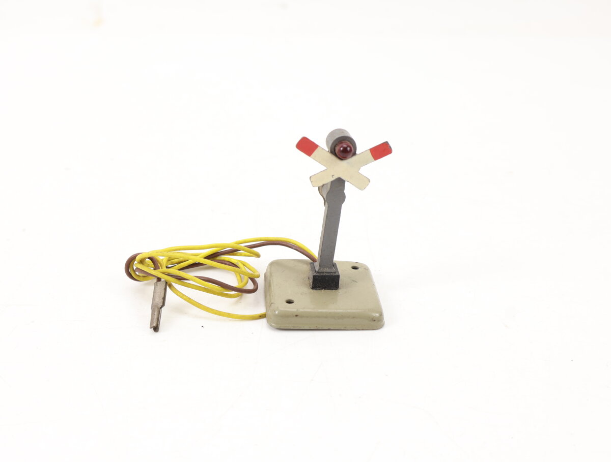 Märklin H0 450G Signal Andreaskreuz mit Lichtsignal / Licht, 19,99
