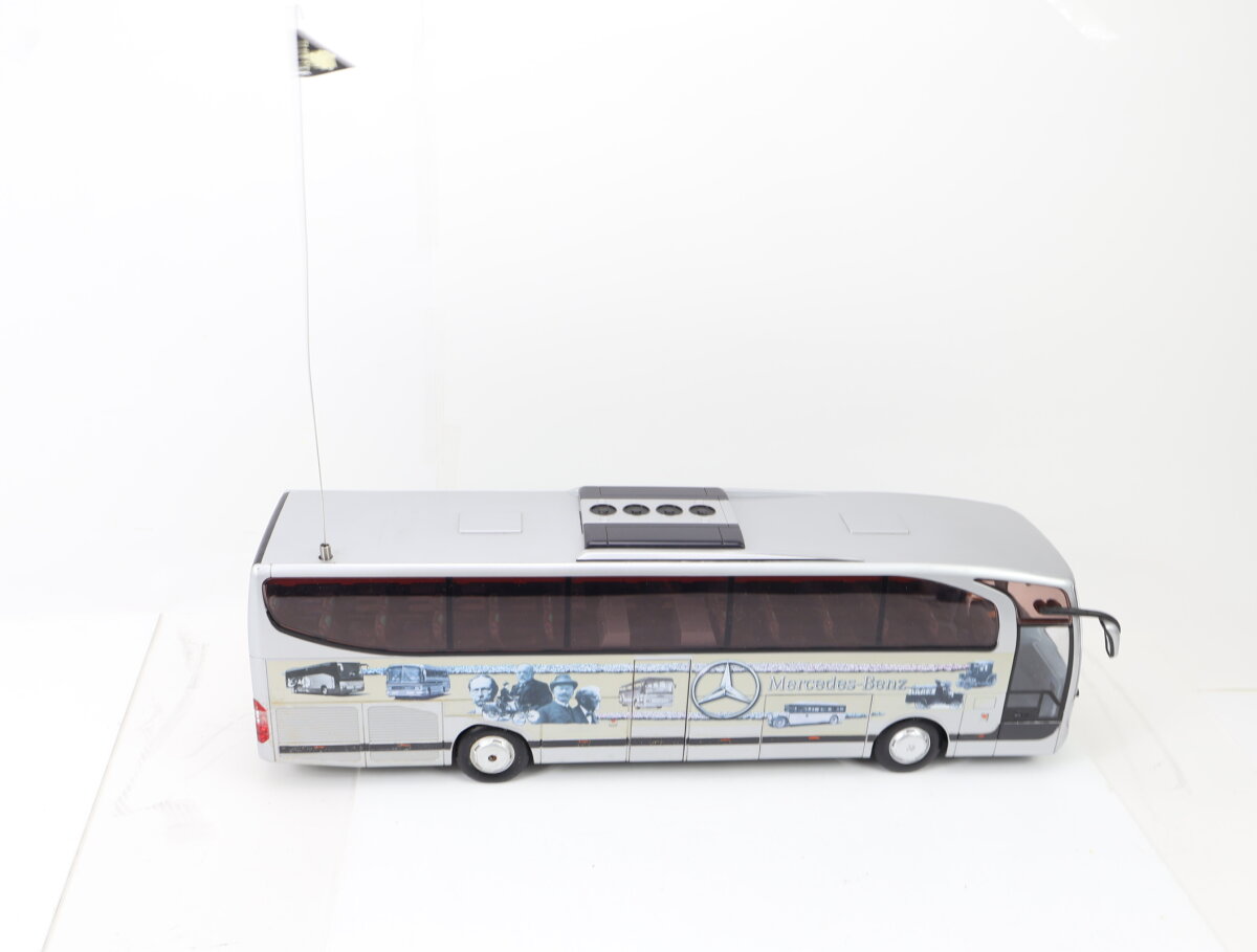 Dickies 40013 RC Modellfahrzeug Bus Reisebus Mercedes Benz Trave
