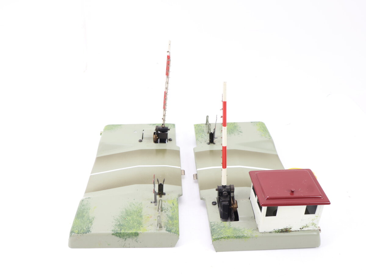 Märklin H0 7192 vollautomatischer Bahnübergang