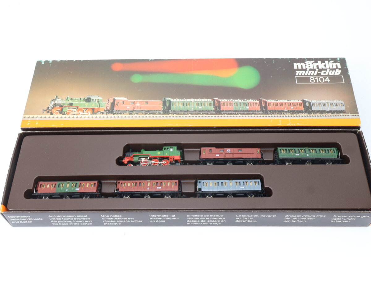 Märklin mini-club Spur Z 8104 Personenzugset 6-tlg. mit Dampflok