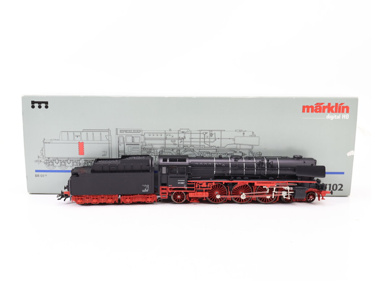 Märklin H0 37102 Dampflok Schlepptenderlok BR 01 1087 DB / NEM D