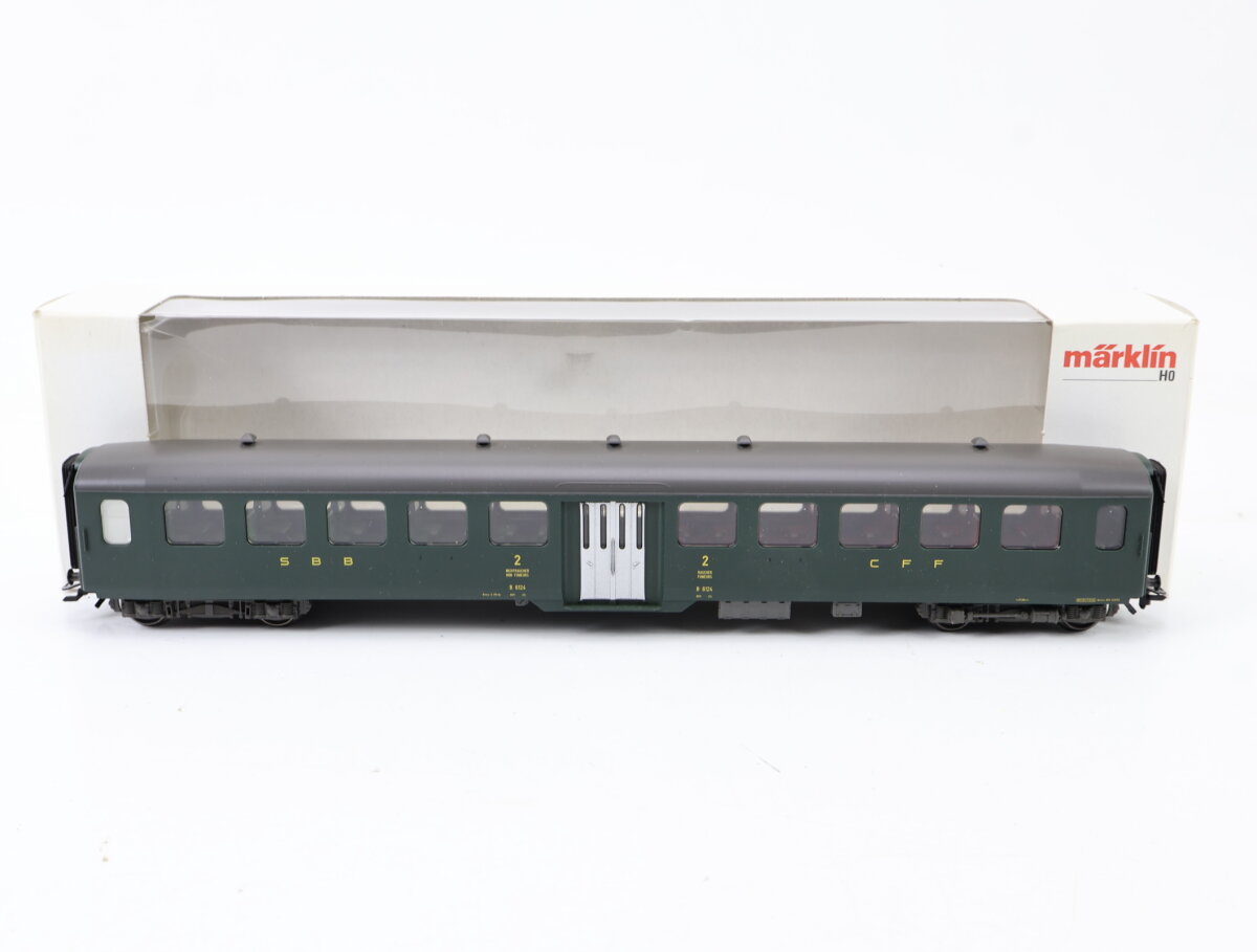 Märklin H0 43370 Personenwagen Leichtstahl-Sitzwagen 2. Kl. B 61