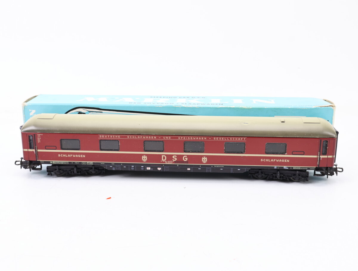 Märklin H0 4064 Personenwagen Schlafwagen DSG 40 275-5 WLABüm33 rot ...