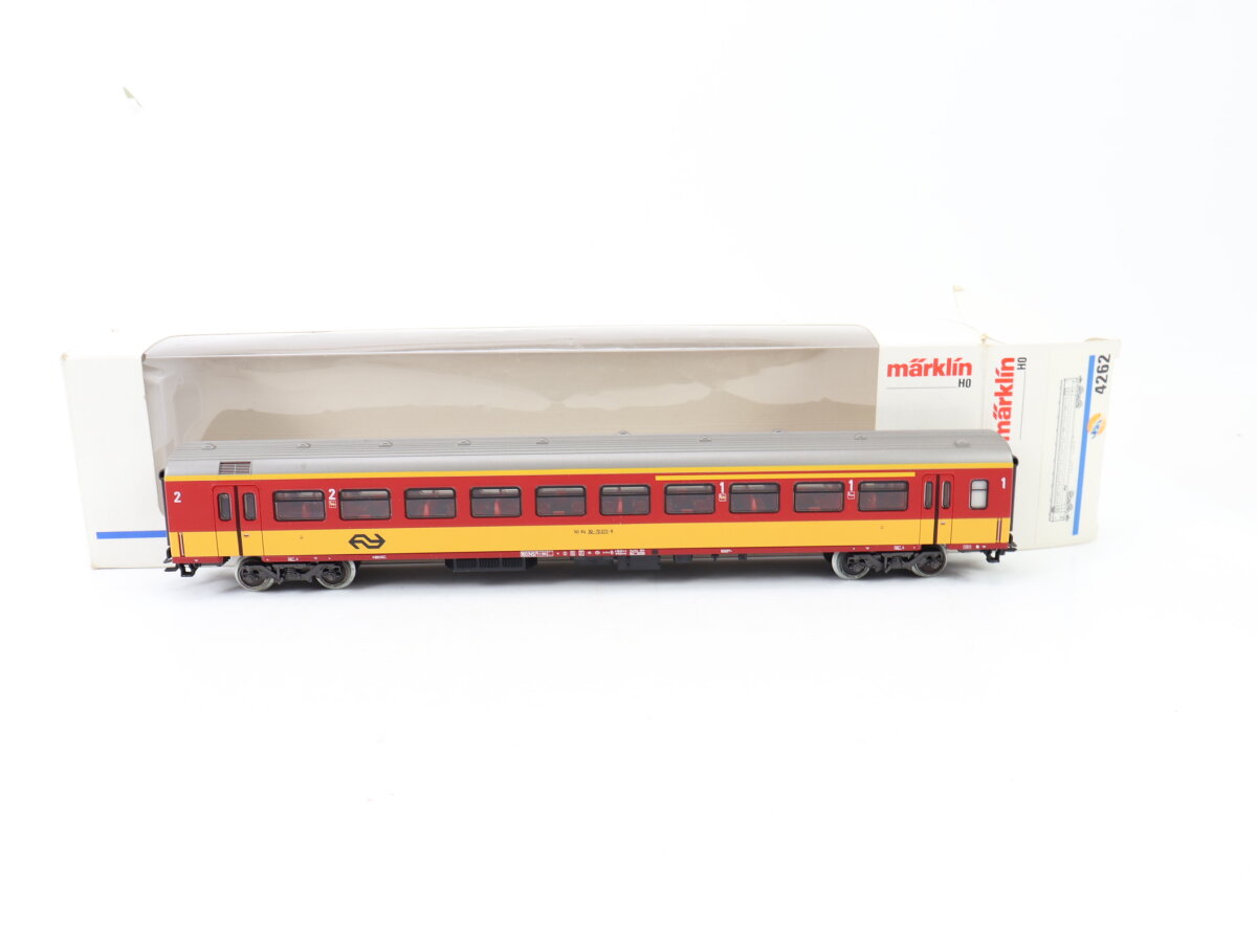 Märklin H0 4262 Personenwagen Schnellzugwagen 1./2. Klasse 70 07