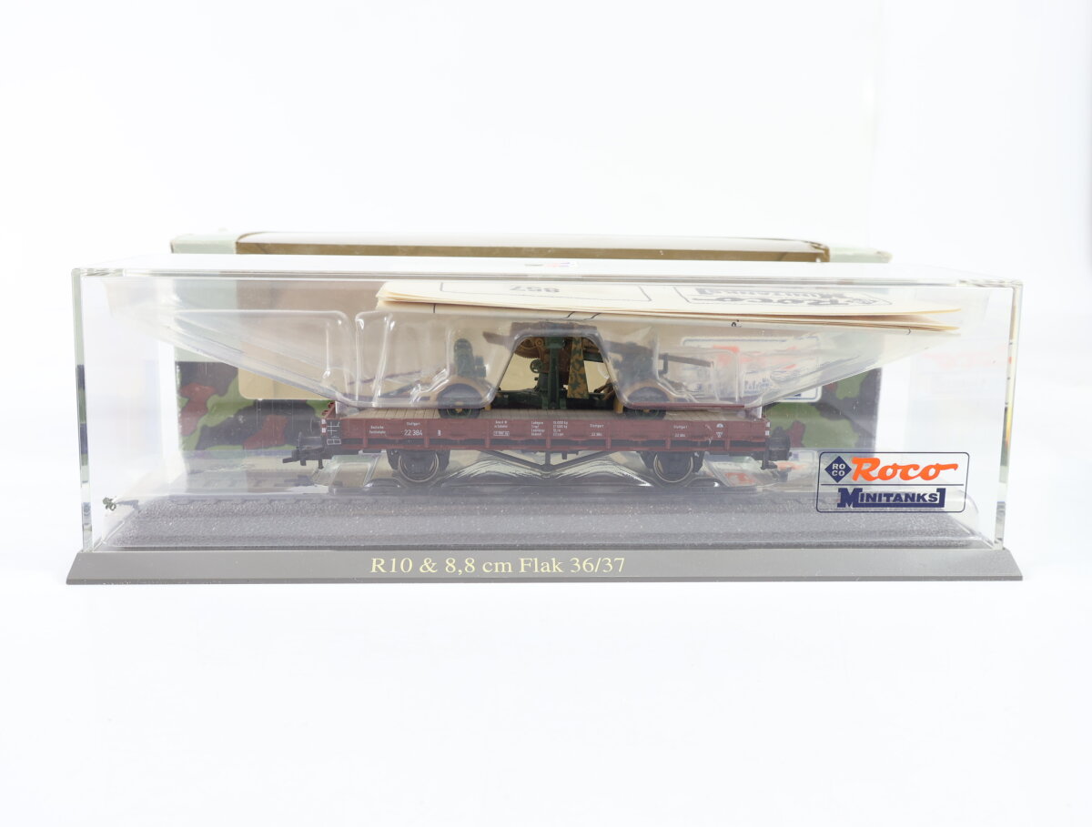 Roco minitanks H0 875 Güterwagen Rungenwagen + Flak 8,8 cm 22 38